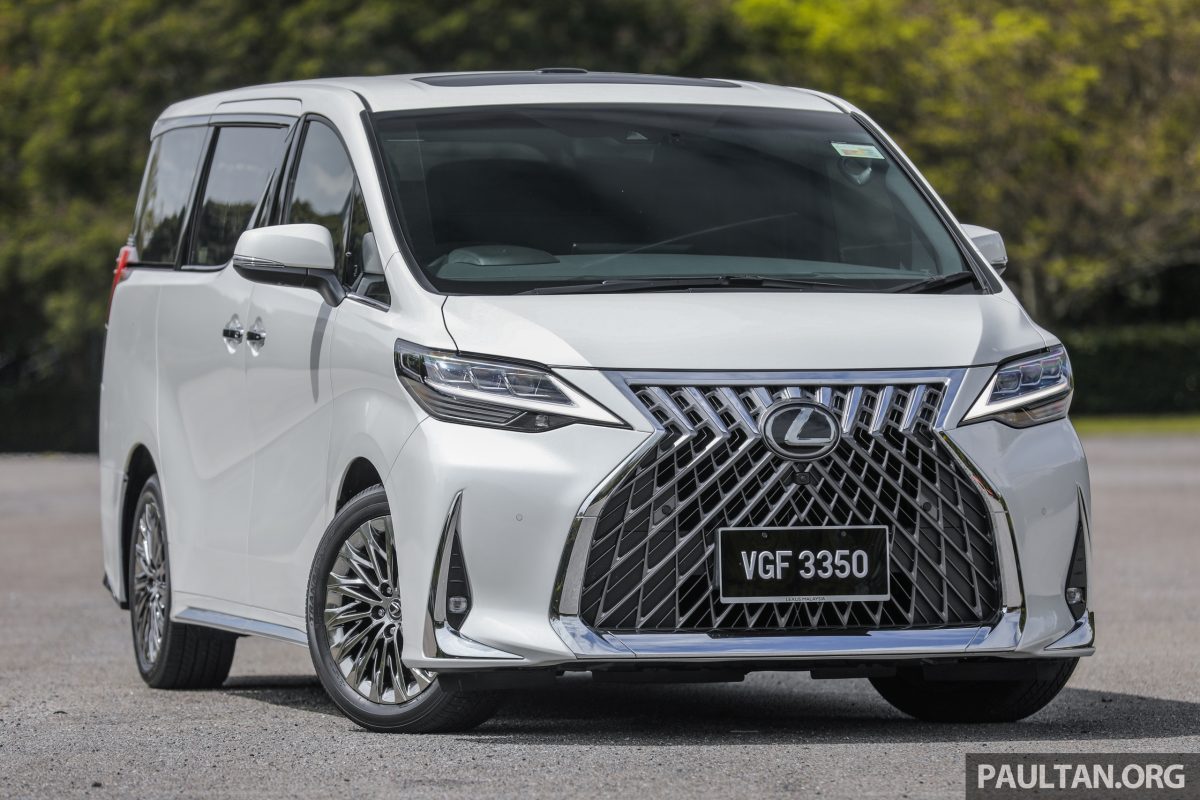 试驾：Lexus LM 350！陆地头等舱，殿堂级的旗舰 MPV - Paul Tan 汽车资讯网