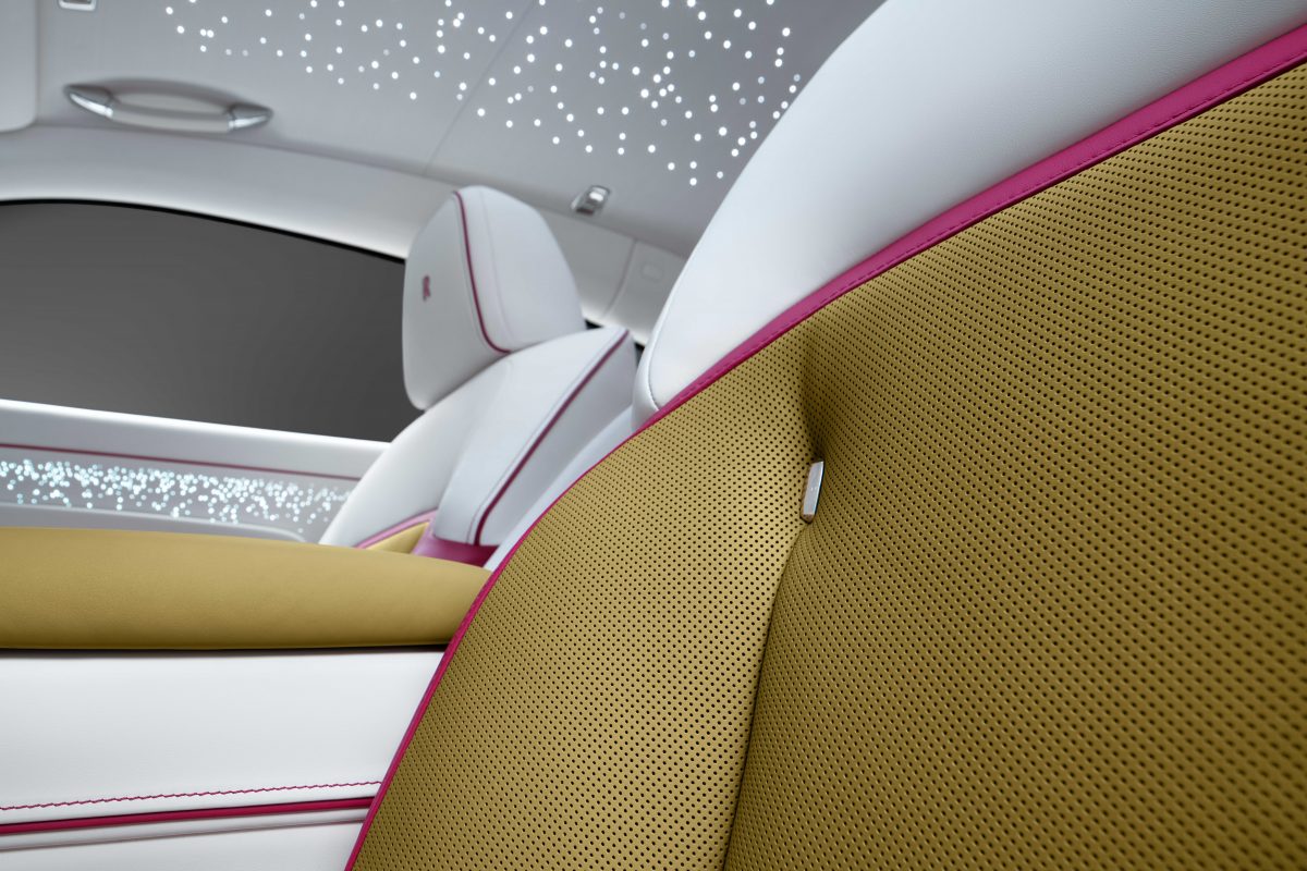 品牌首款EV Rolls Royce Spectre 首发, 续航里程585公里 Rolls Royce Spectre Interior ...