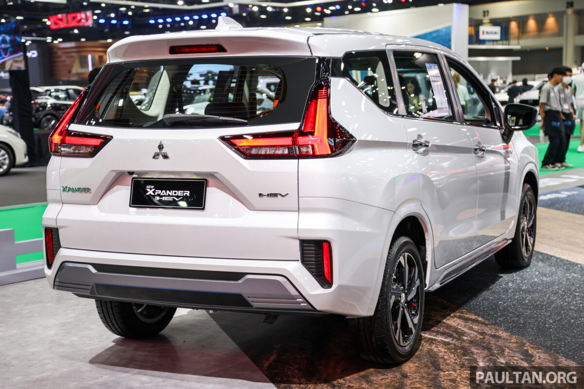 油电版 Mitsubishi Xpander 与 Xpander Cross HEV 亮相泰国曼谷国际车展, 1.6L Hybrid油电系统 ...