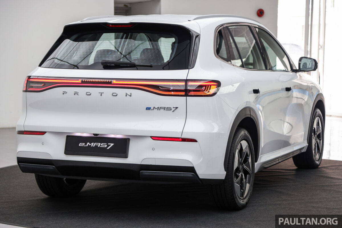 Proton eMAS 7 正式发布！续航里程达410公里；20分钟30%充至80%，6.9秒从静止加速破百，售价RM109,800起 ...