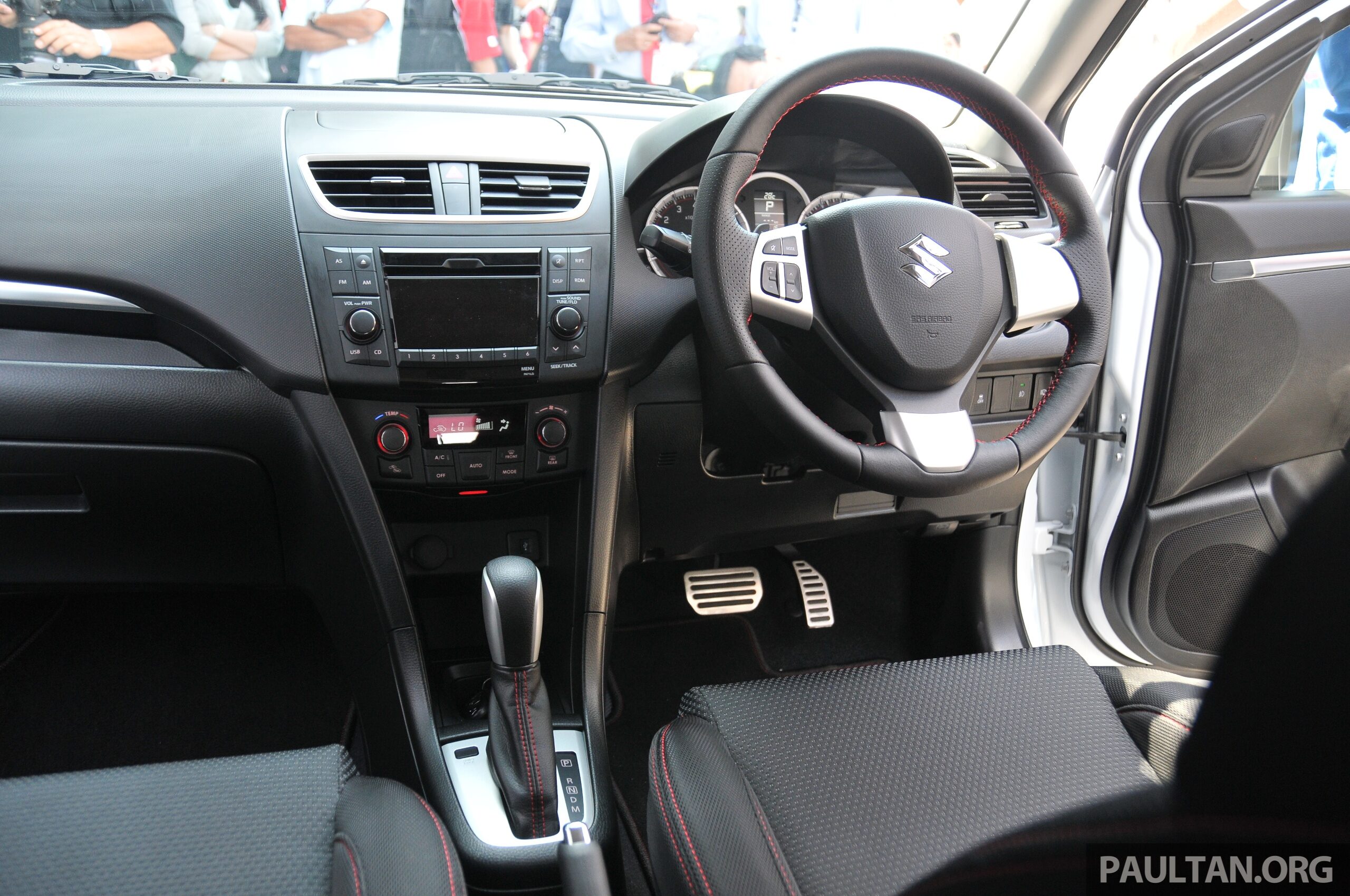 New_Suzuki_Swift_Sport_live_pix_11 - Paul Tan's Automotive News