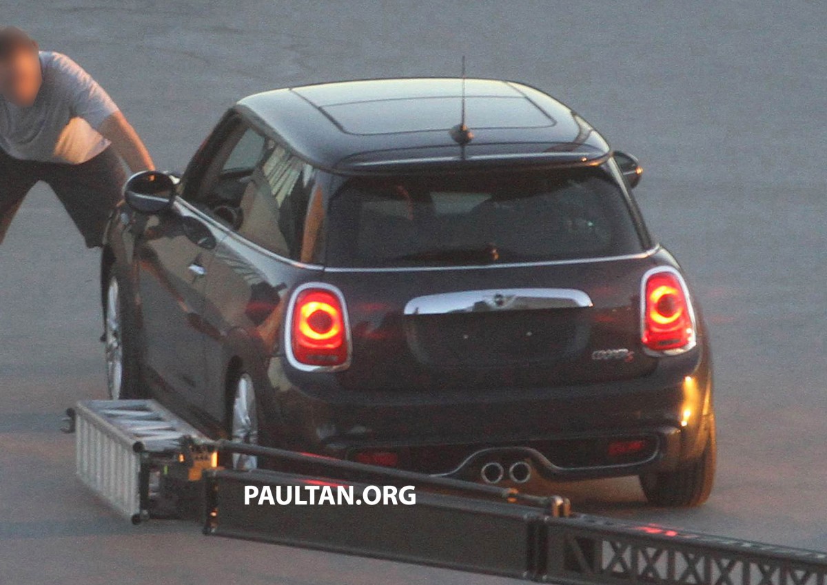 F56 MINI hatchback fully revealed without disguise - paultan.org