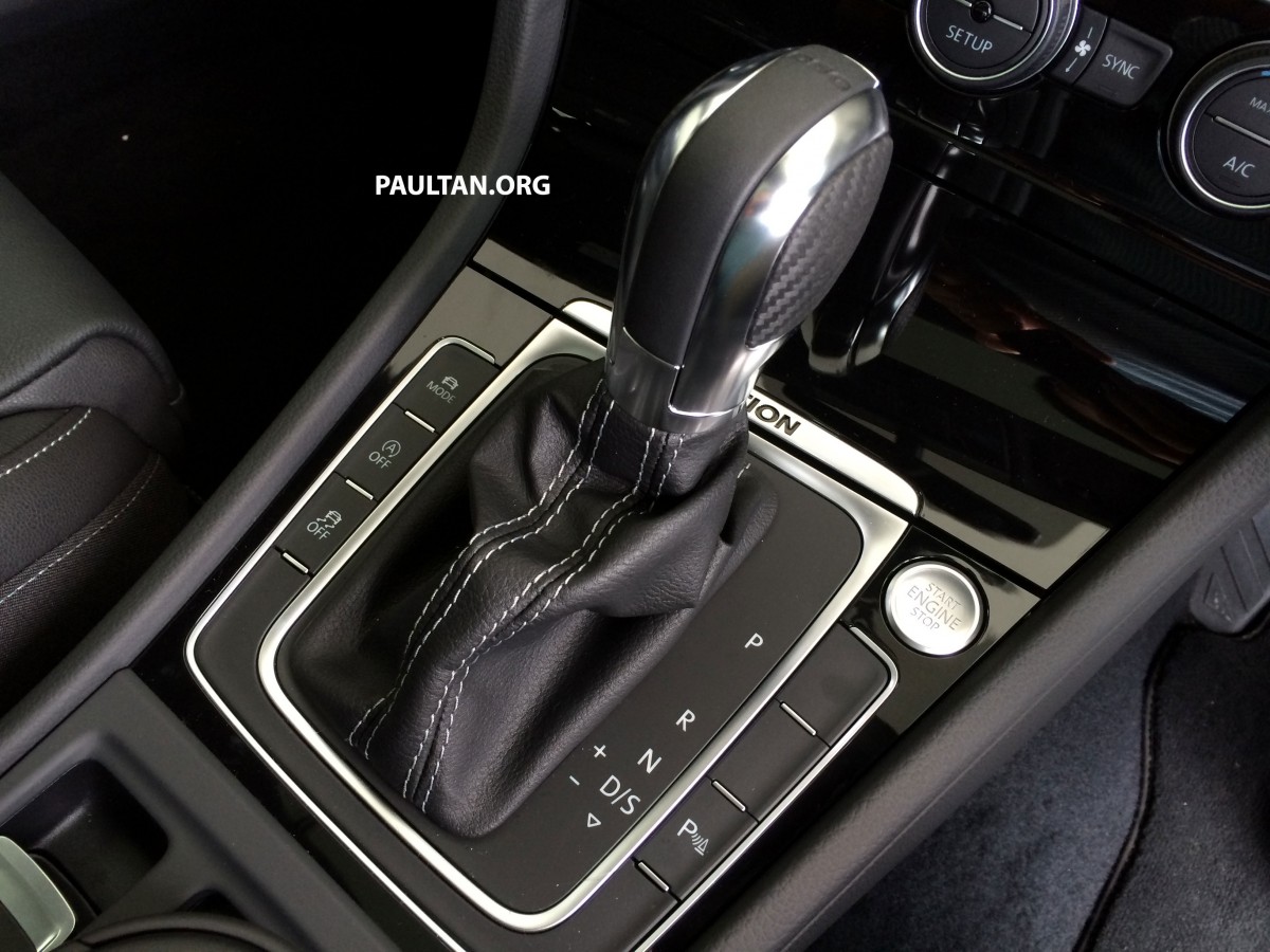 Volkswagen-Golf-R-Mk7-Interior-0019 - Paul Tan's Automotive News
