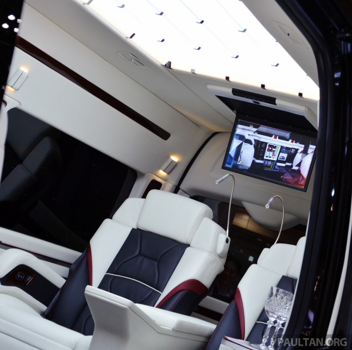 Toyota Hiace Platinum Lounge-12 - Paul Tan's Automotive News