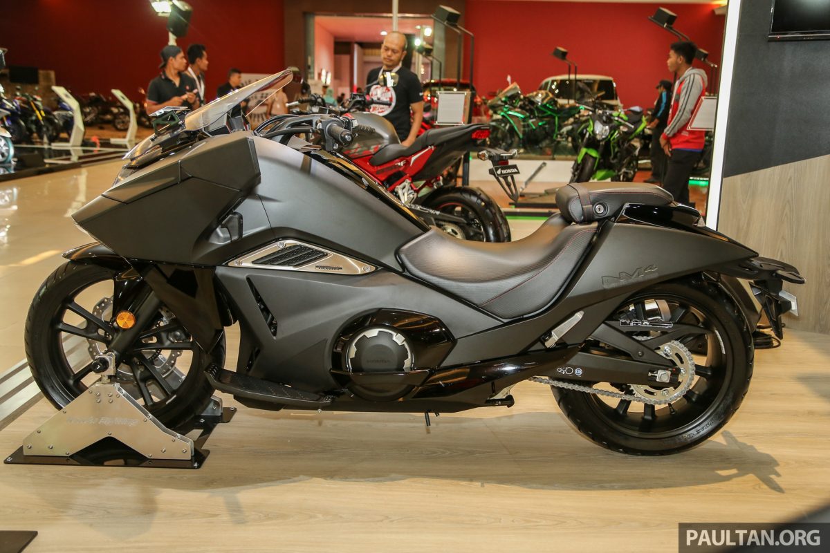 IIMS 2016: Honda NM4 Vultus maxi-scooter on show - paultan.org