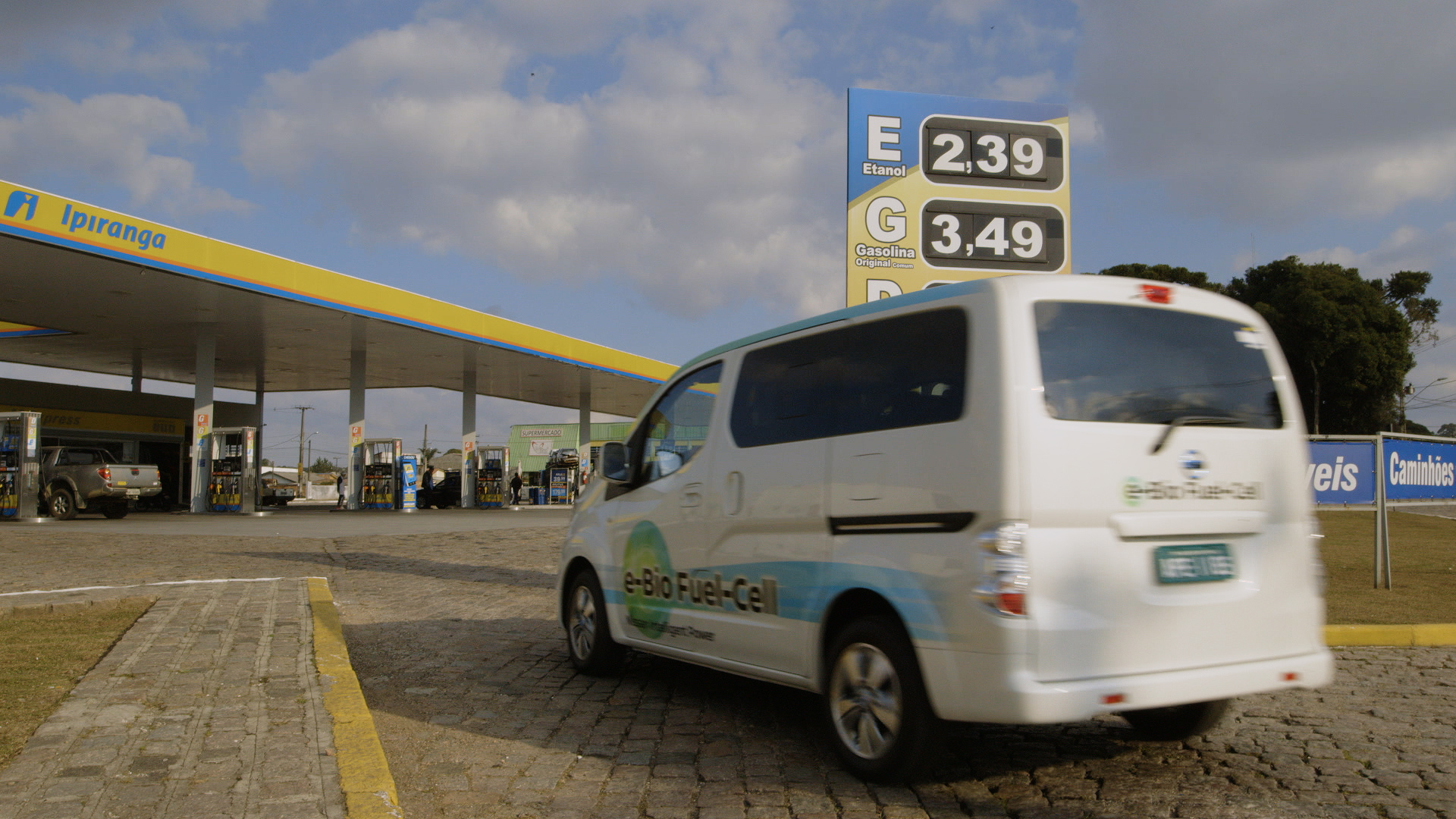 Nissan unveils worldÕs first Solid-Oxide Fuel Cell vehicle - Paul Tan's ... Nissan unveils worldÕs first Solid-Oxide Fuel Cell vehicle - Paul Tan's ...