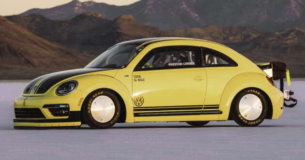 Volkswagen Beetle LSR achieves record 330 km/h at Bonneville to become ...