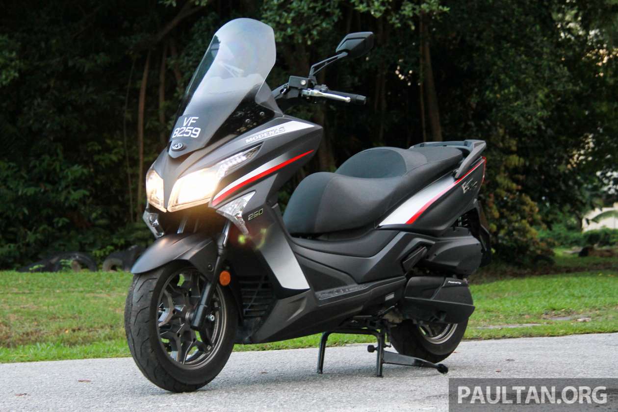 REVIEW: 2017 Modenas Elegan 250 - scooting around - paultan.org