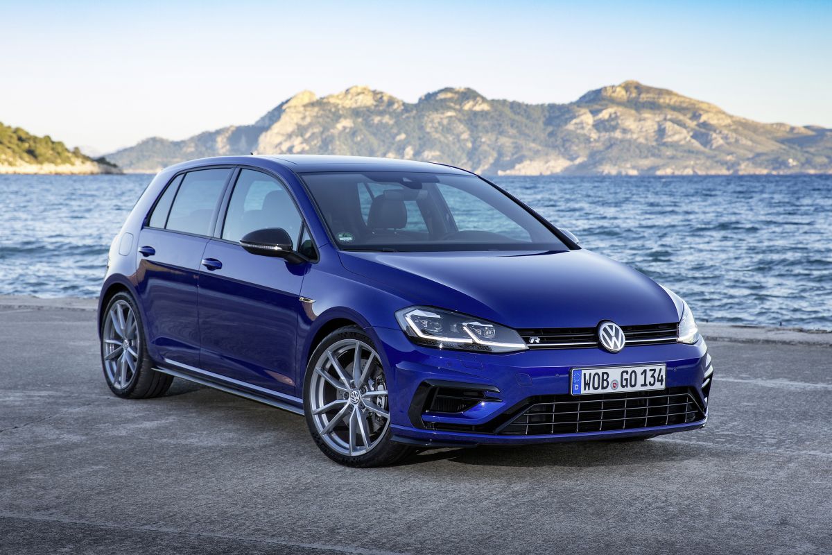 Volkswagen Golf - model ikonik dengan rekod 34 juta unit dihasilkan ...