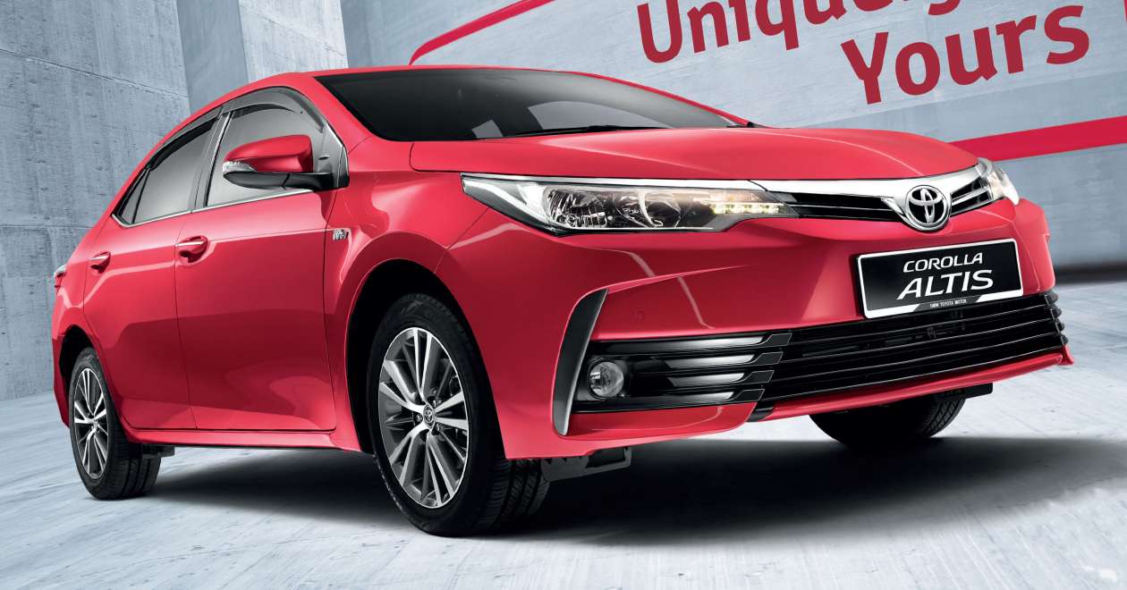 Toyota Corolla Altis gets new options - DVR dash cam, 360-degree ...