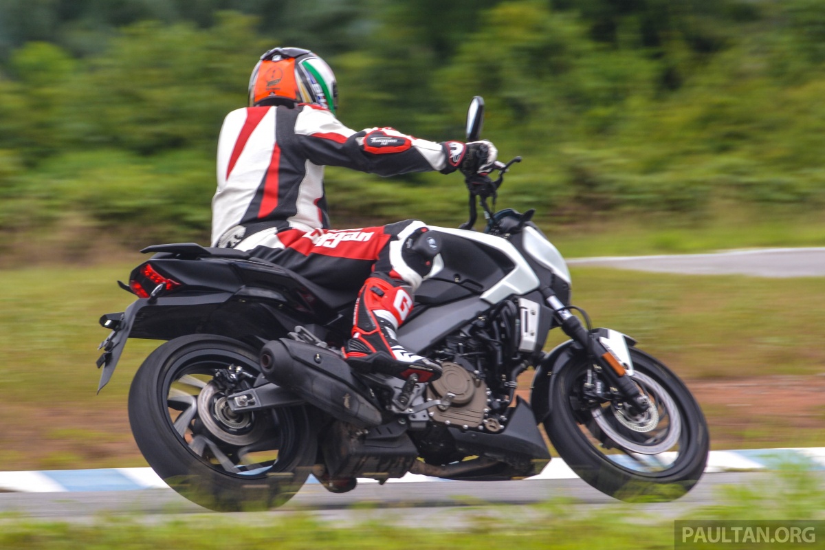 2017 Modenas Dominar 400 -4-2 - Paul Tan's Automotive News