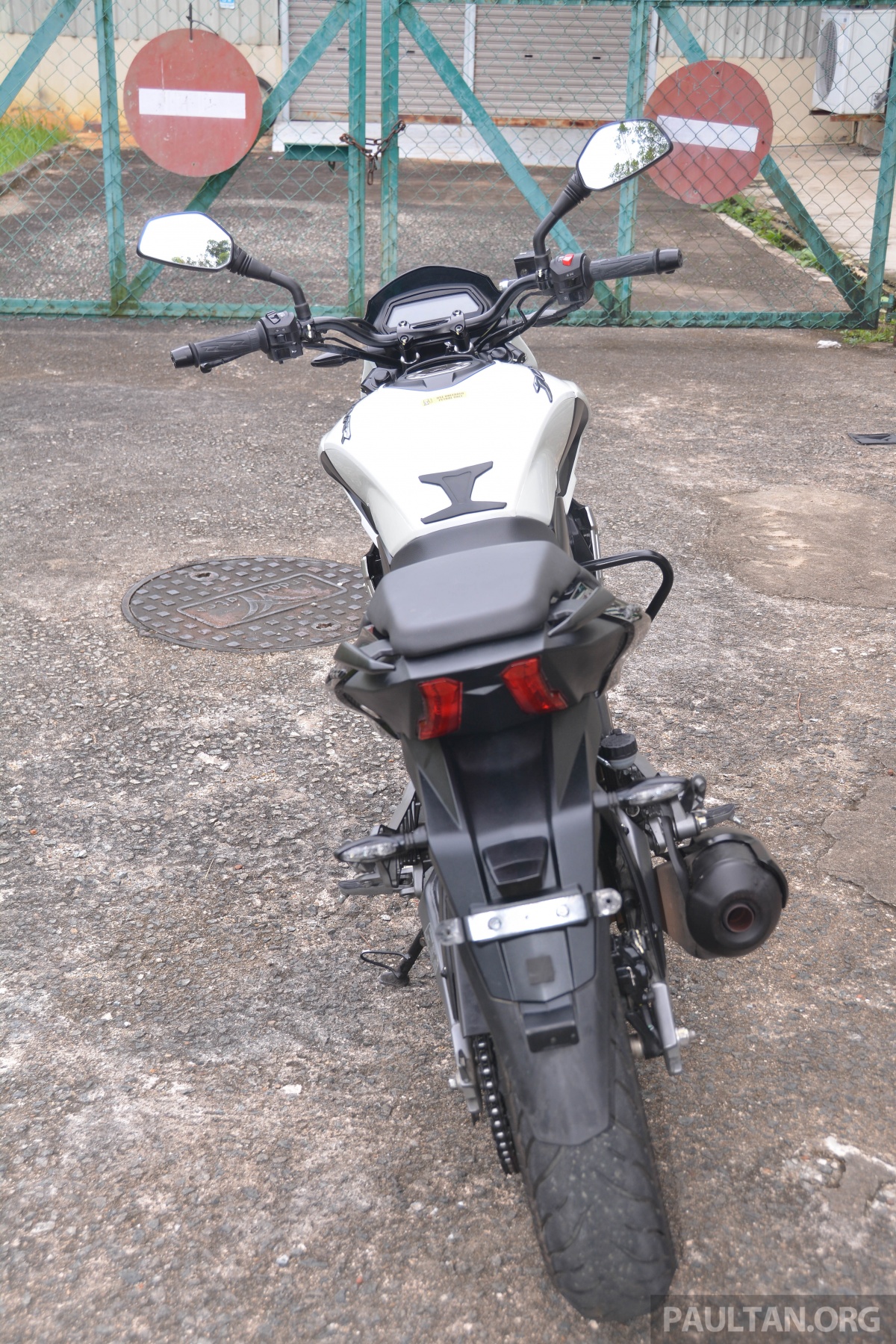 2017 Modenas Dominar 400 -5 - Paul Tan's Automotive News