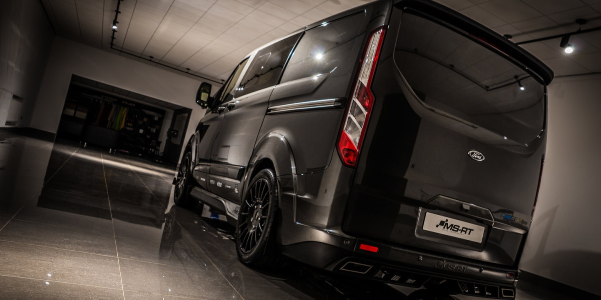 Ford Transit R-Spec Edition dari MS-RT - inspirasi dari Fiesta WRC, 212 ...