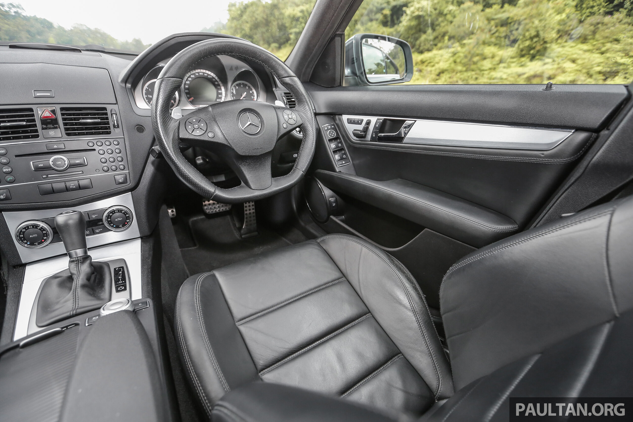 Mercedes_W204_C63AMG_Int-18 - Paul Tan's Automotive News