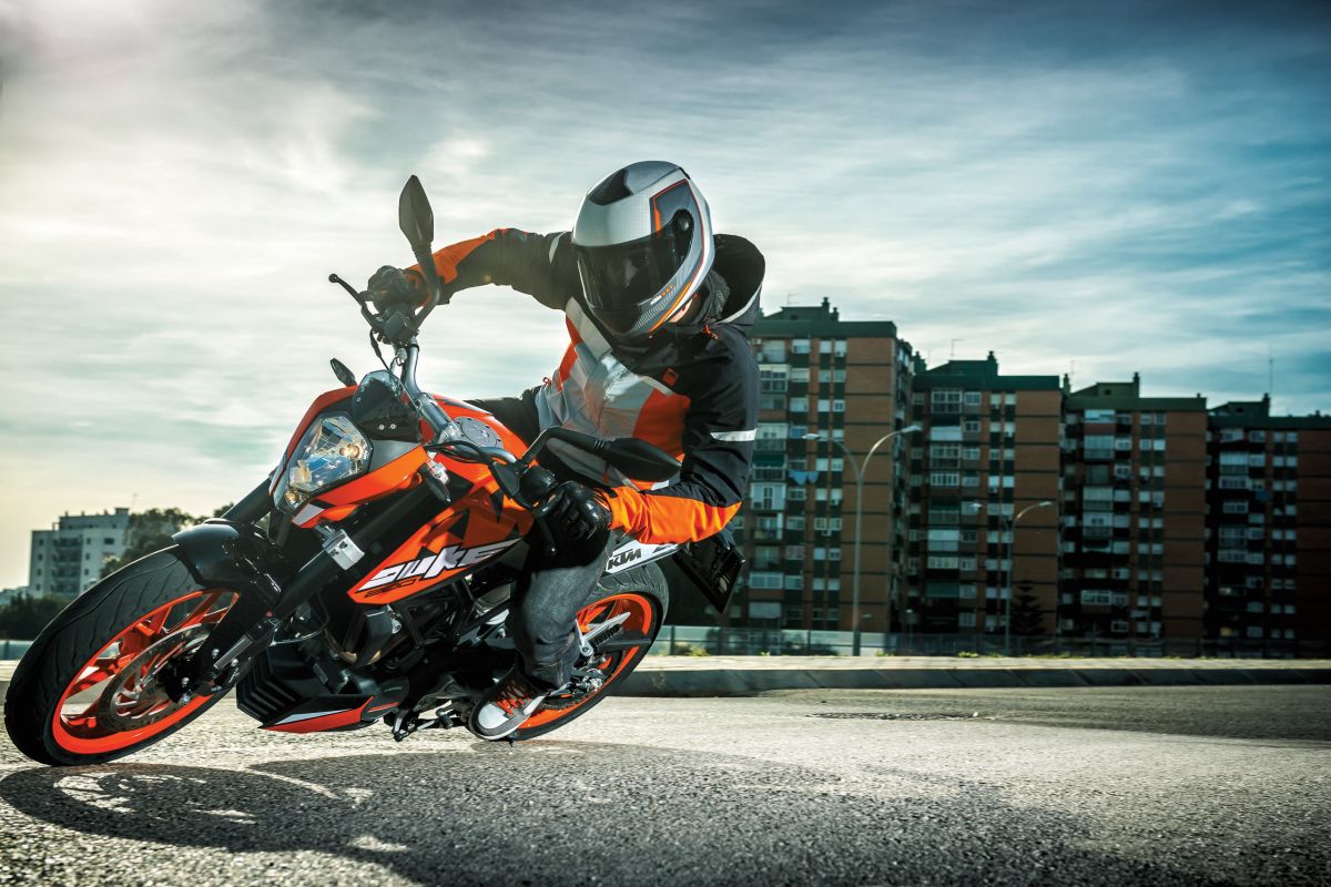 KTM Duke 200 2018 BM-14 - Paul Tan's Automotive News