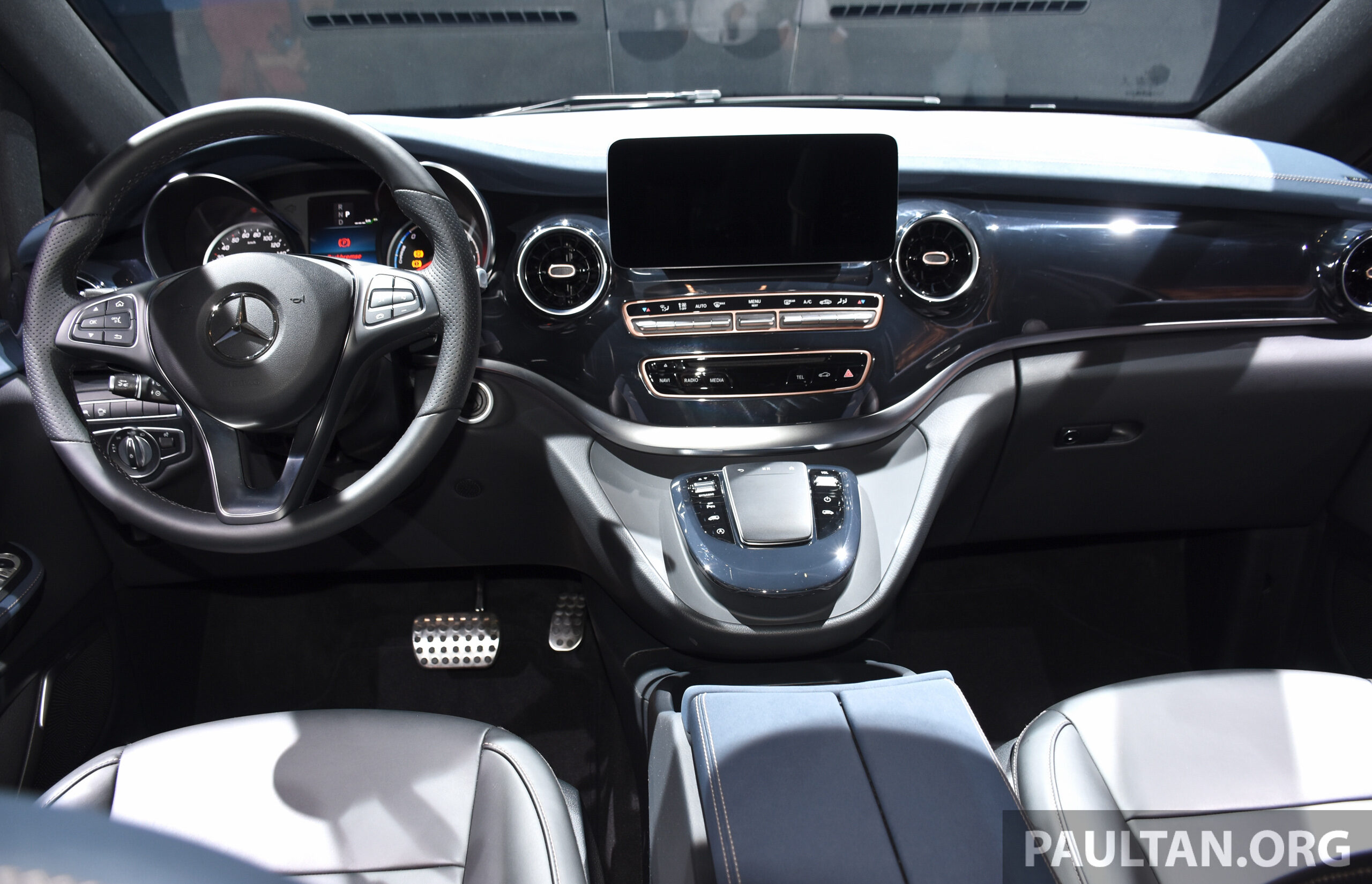 Mercedes-Benz EQV Concept Geneva-15 - Paul Tan's Automotive News