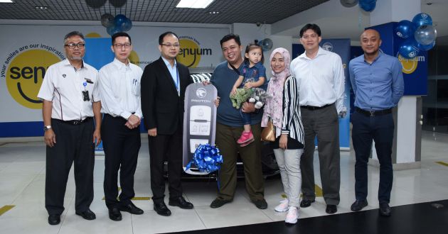 Loyal Proton customer wins new Saga Premium AT - paultan.org