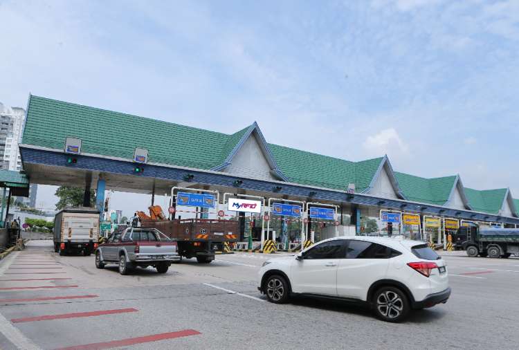 RFID toll payment for buses, trucks planned - PLUS - paultan.org