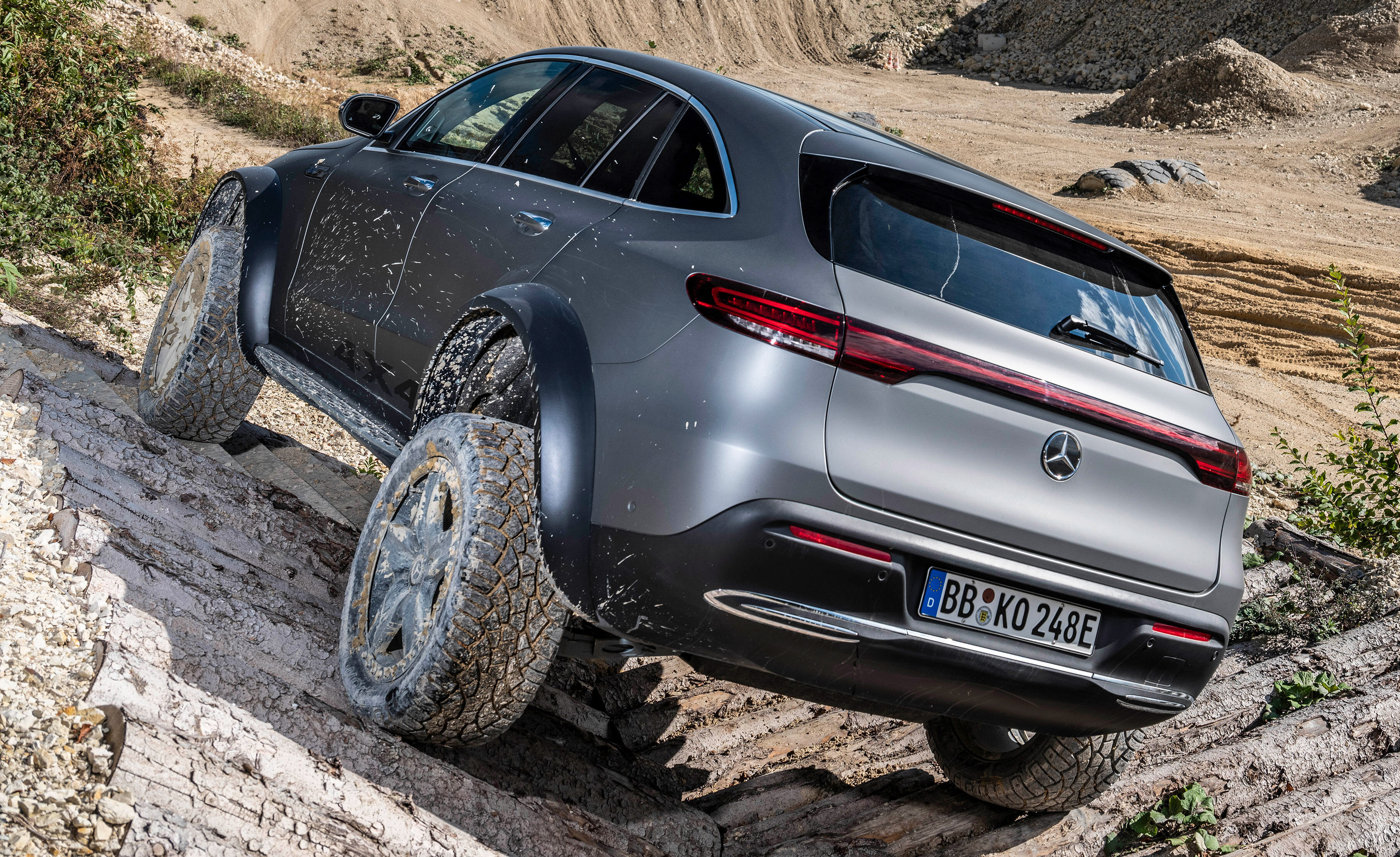 Mercedes-Benz-EQC-4x4²-concept-18 BM - Paul Tan's Automotive News