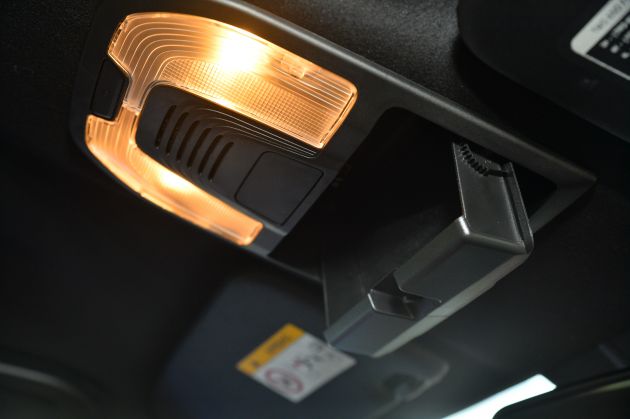 2021 Isuzu D-Max V-Cross Interior - Paul Tan's Automotive News