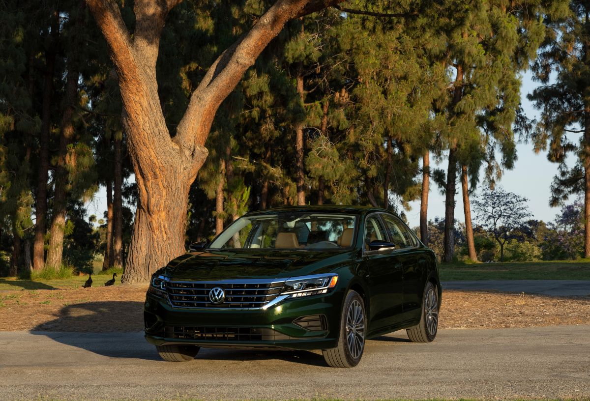 2022 Volkswagen Passat Limited Edition US-2 - Paul Tan's Automotive News