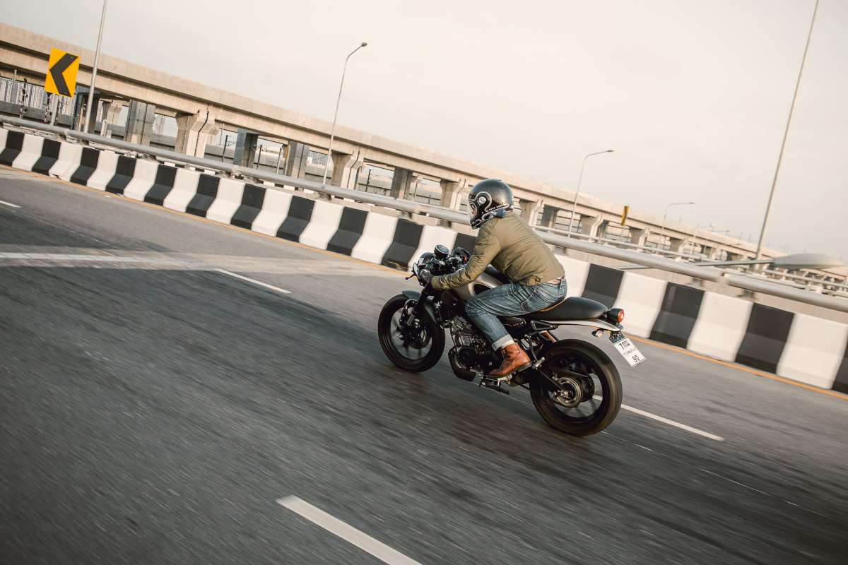 Yamaha Zeus Customs XSR155 Cafe Racer - 13 - Paul Tan's Automotive News