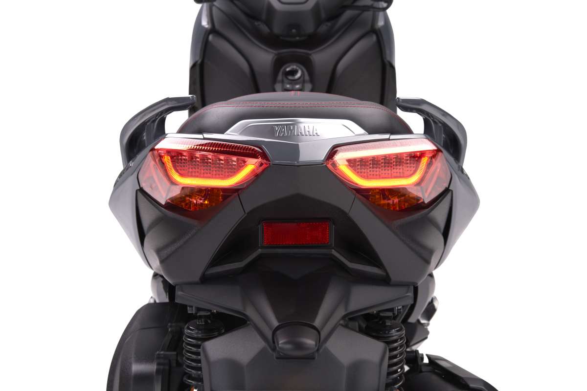 Yamaha XMax 2022 Malaysia BM-22 - Paul Tan's Automotive News