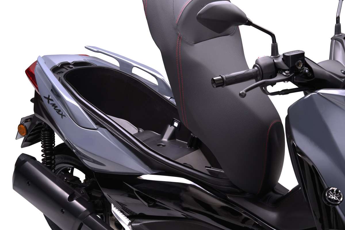 Yamaha XMax 2022 Malaysia BM-27 - Paul Tan's Automotive News