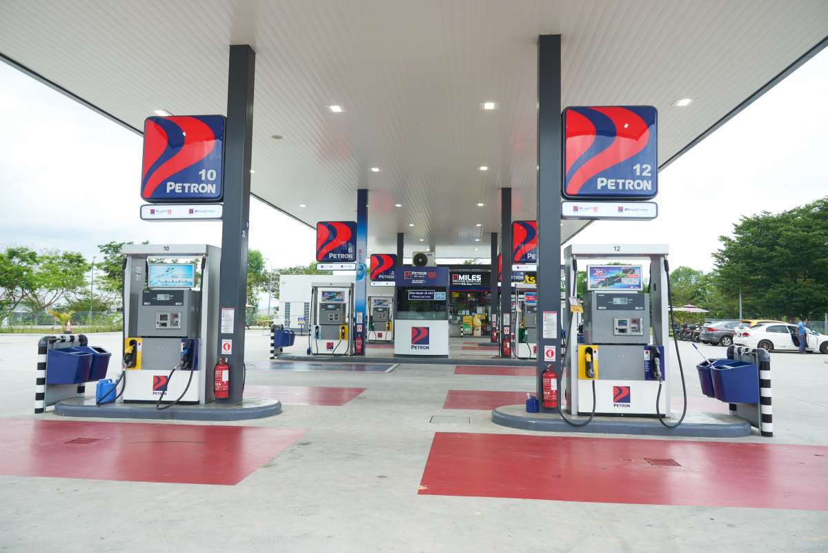 Petron Service Station 1 - Paul Tan's Automotive News