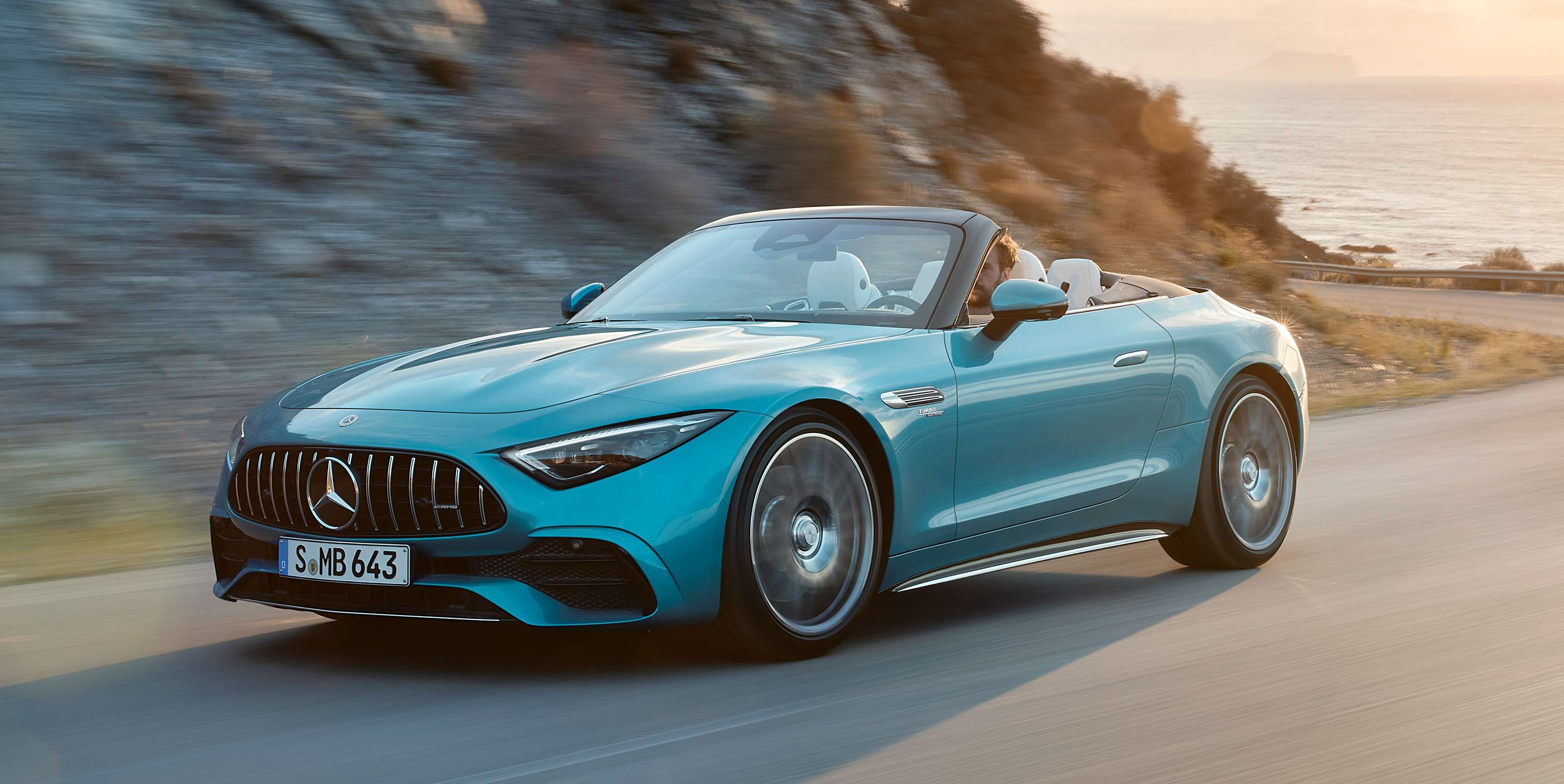R232 Mercedes-AMG SL43 debut-1 - Paul Tan's Automotive News