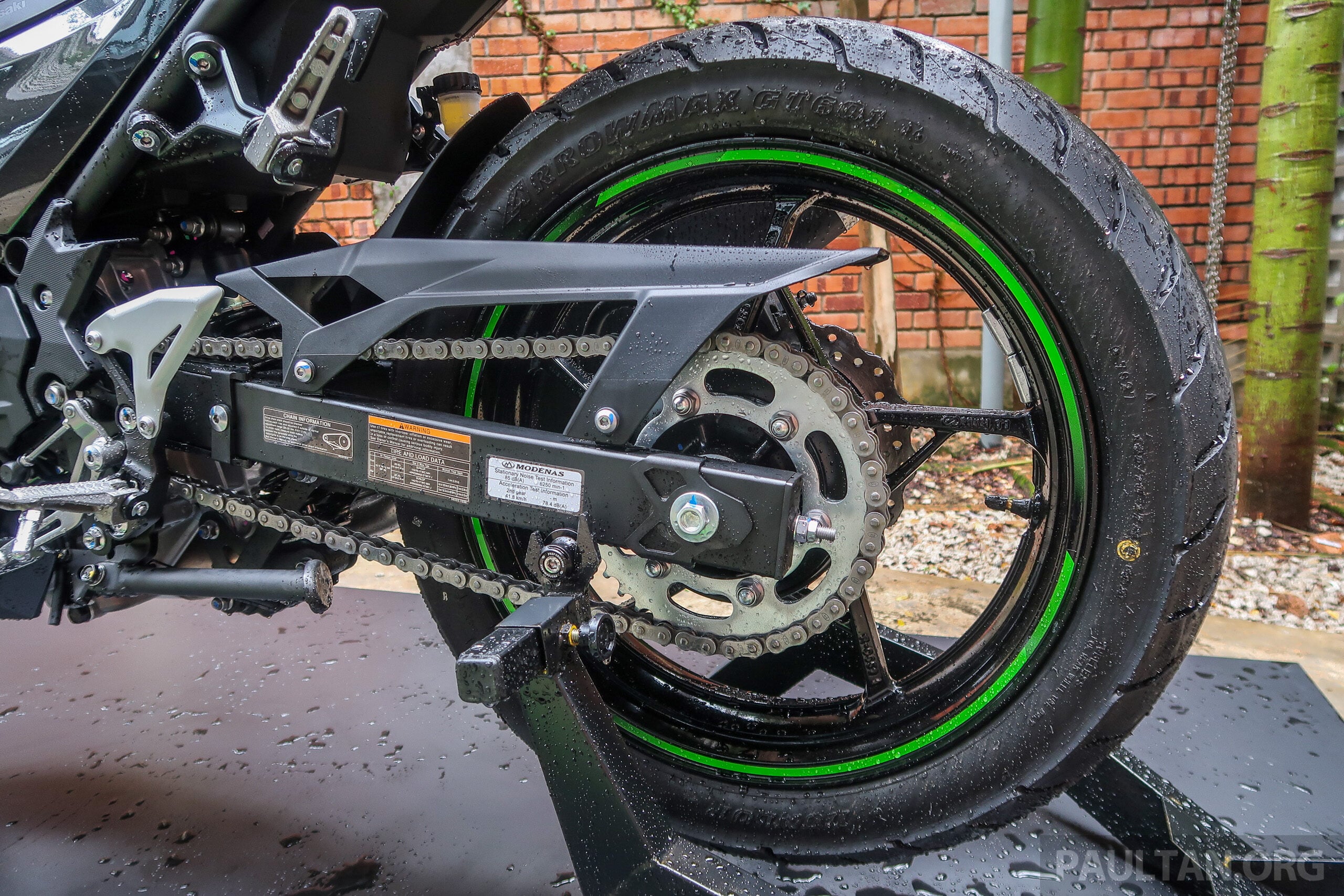 Modenas Ninja 250 ABS Malaysia BM-30 - Paul Tan's Automotive News