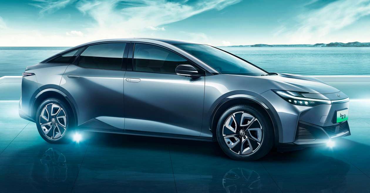 2023 Toyota bZ3 revealed in China - EV sedan with up to 600 km range ...