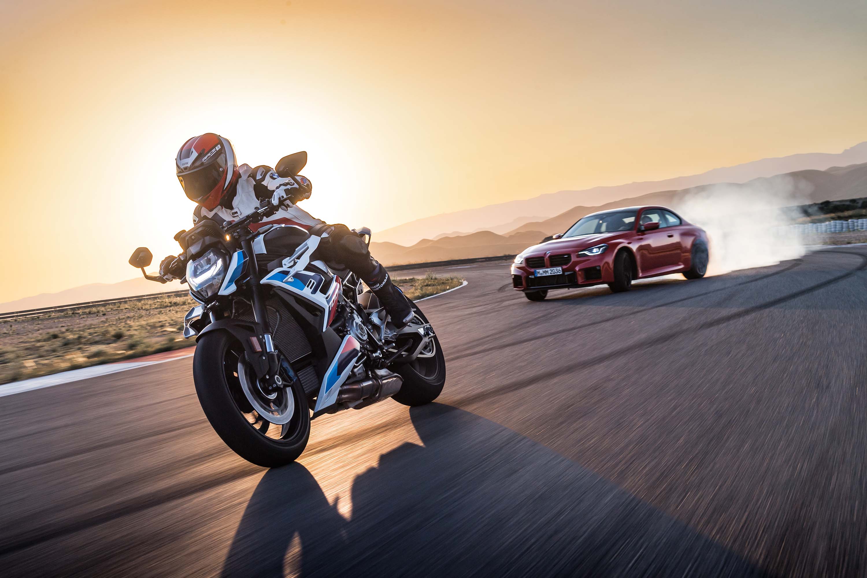 bmw-m1000r-with-bmw-m2-24 - Paul Tan's Automotive News