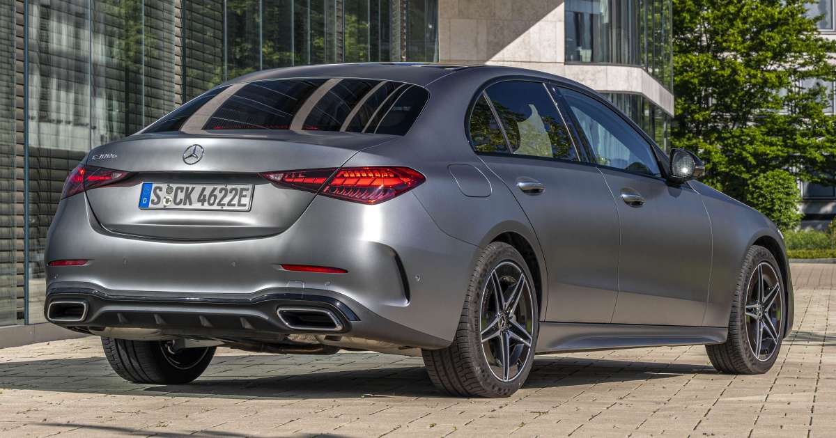 2022 Mercedes Benz C300e 018 e1667540231102 BM Paul Tan s Automotive News