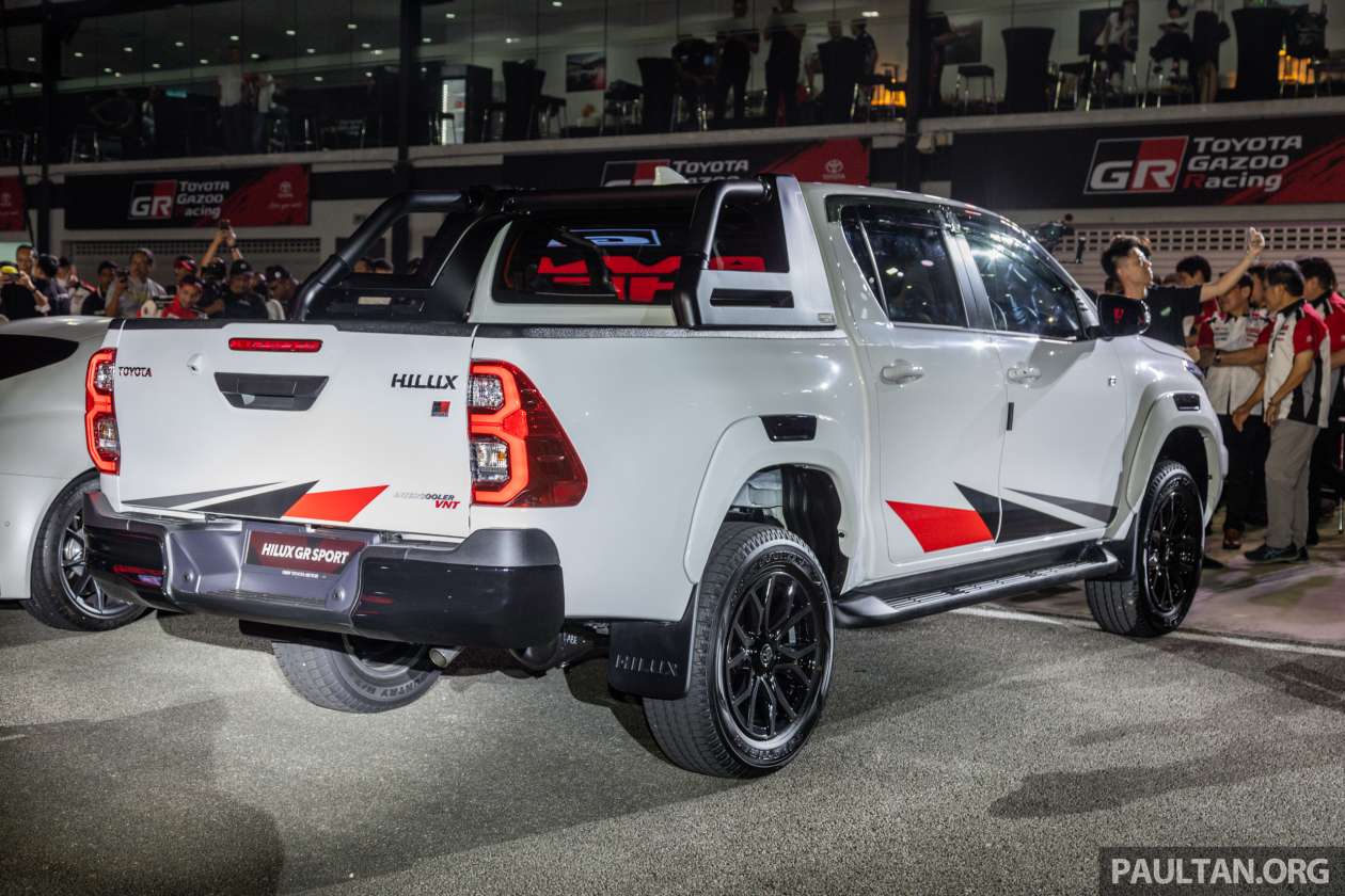 Toyota Hilux GR Sport dilancar di Malaysia - RM160k, 204 PS/500 Nm ...