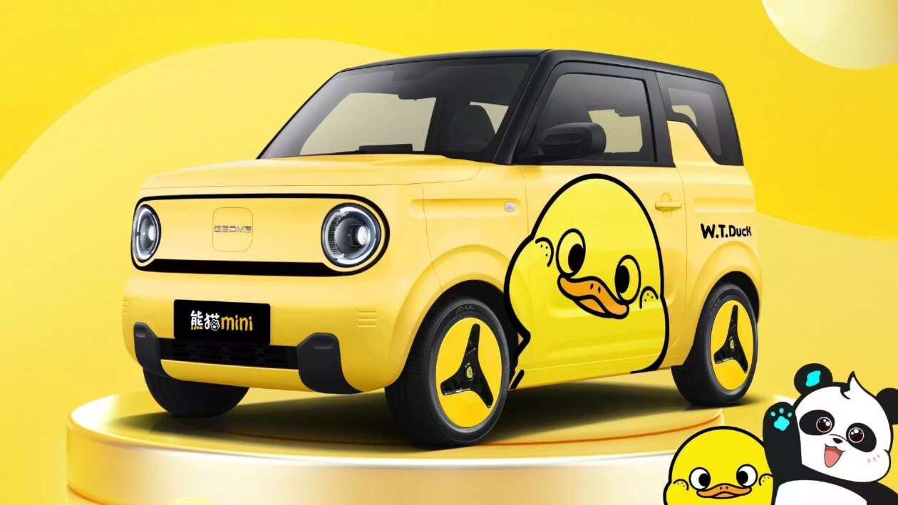 Geely-Panda-Mini-Little-Yellow-Duck-Limited-Edition-18s - Paul Tan's ...