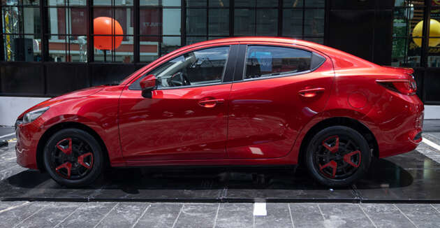 2023 Mazda 2 facelift 1.3 C sedan Headlight 5_BM - Paul Tan's ...