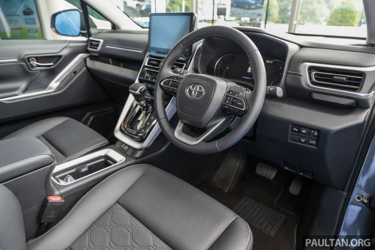 2023_Toyota_Innova_Zenix_V_Malaysia_Preview-8 - Paul Tan's Automotive News