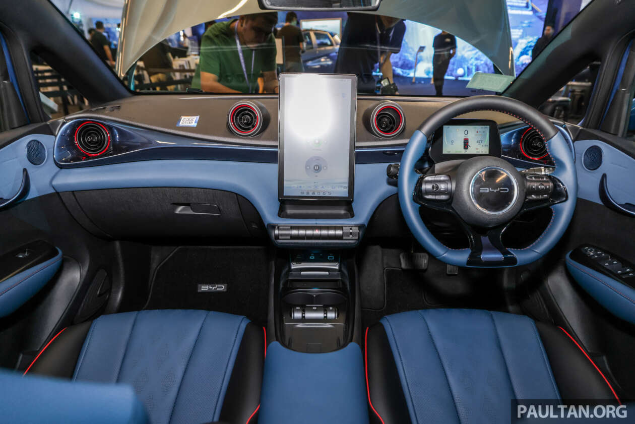 BYD Dolphin 2023 kini di Malaysia - 44.9 kWh atau 60.48 kWh, capai ...