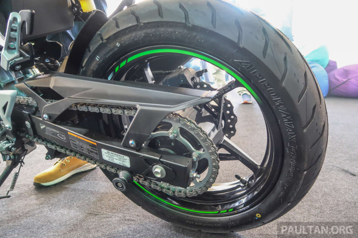 Modenas Ninja 250 ABS Green 2023 BM-16 - Paul Tan's Automotive News
