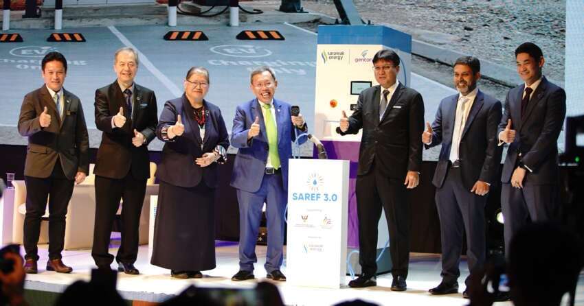 Gentari, Sarawak Energy lancarkan stesen pengecas EV pertama di Kuching ...