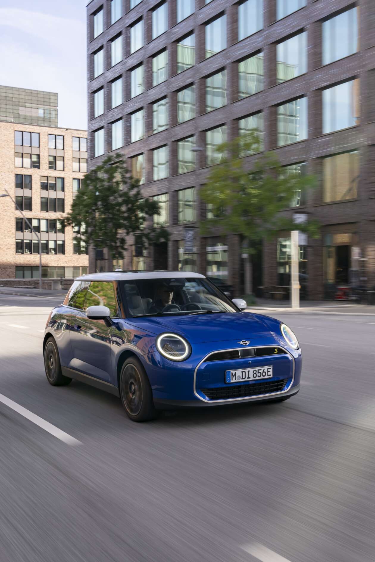 mini-cooper-se-13 - Paul Tan's Automotive News