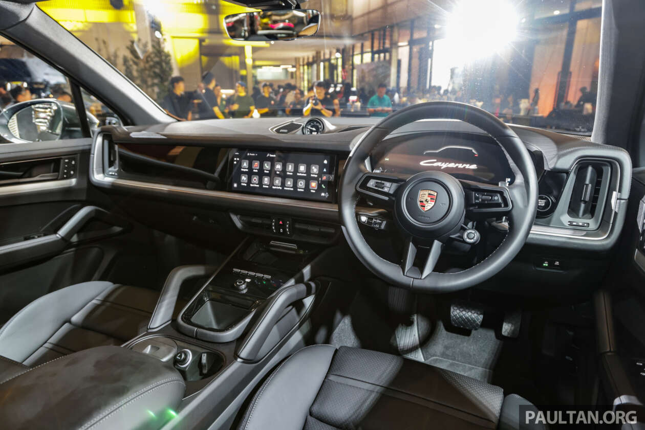 2023_Porsche_Cayenne_FL_Launch_Malaysia_Int-18 - Paul Tan's Automotive News 2023_Porsche_Cayenne_FL_Launch_Malaysia_Int-18 - Paul Tan's Automotive News