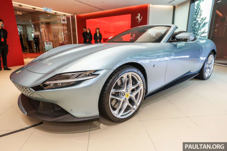 Ferrari Roma Spider dipamer di Malaysia - 620 PS/760 Nm, bumbung soft ...