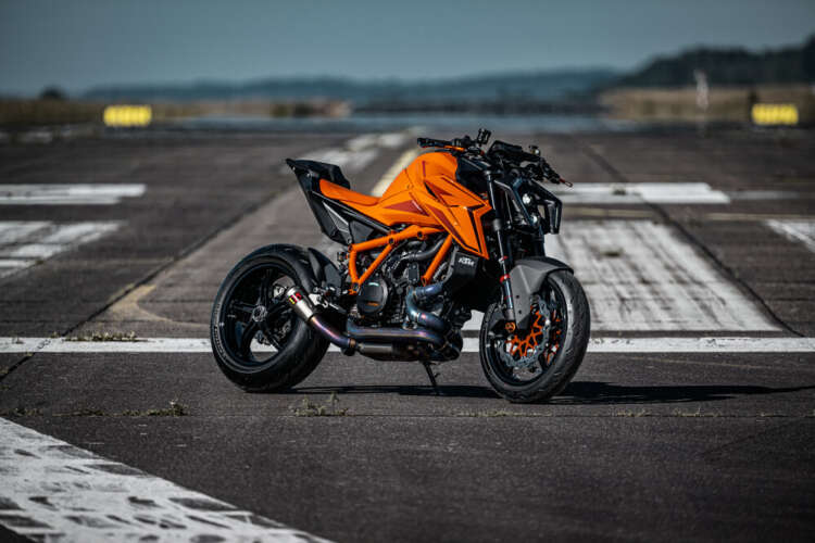 KTM 1390 Super Duke R 2024 official BM-14 - Paul Tan's Automotive News