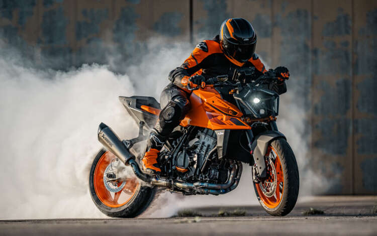 KTM 990 Duke 2024 BM-40 - Paul Tan's Automotive News