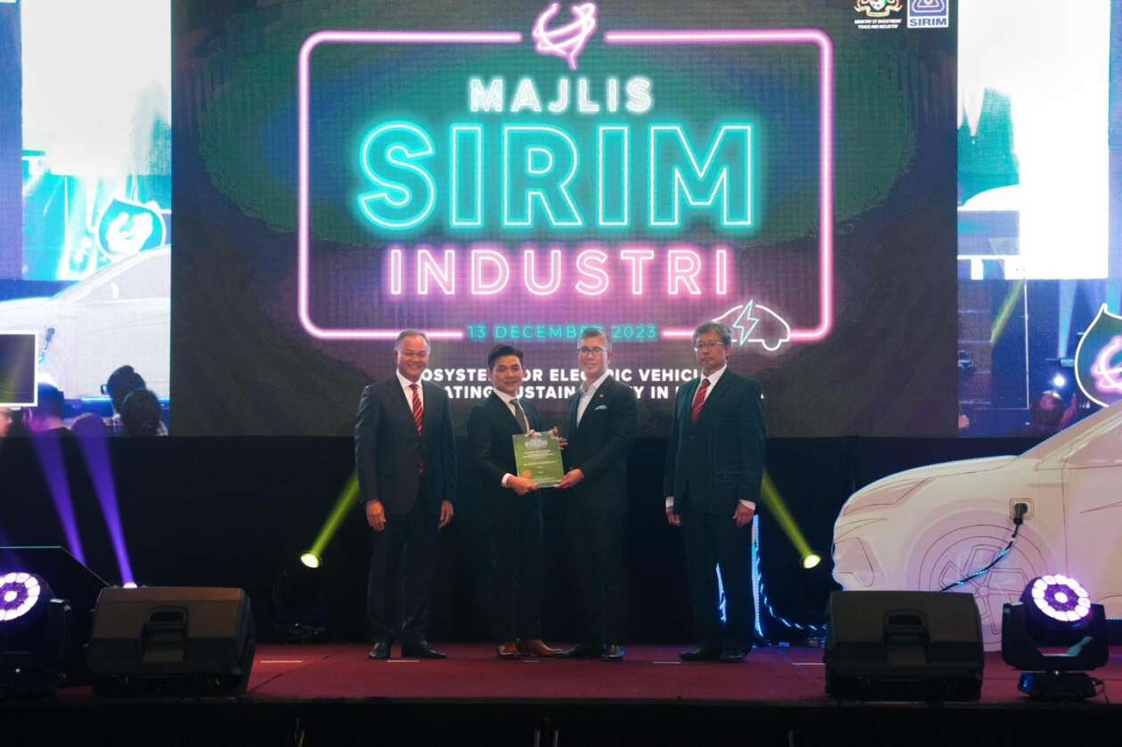 SIRIM lancar Pusat Ujian Bateri Boleh Cas Semula Negara - ekosistem ...