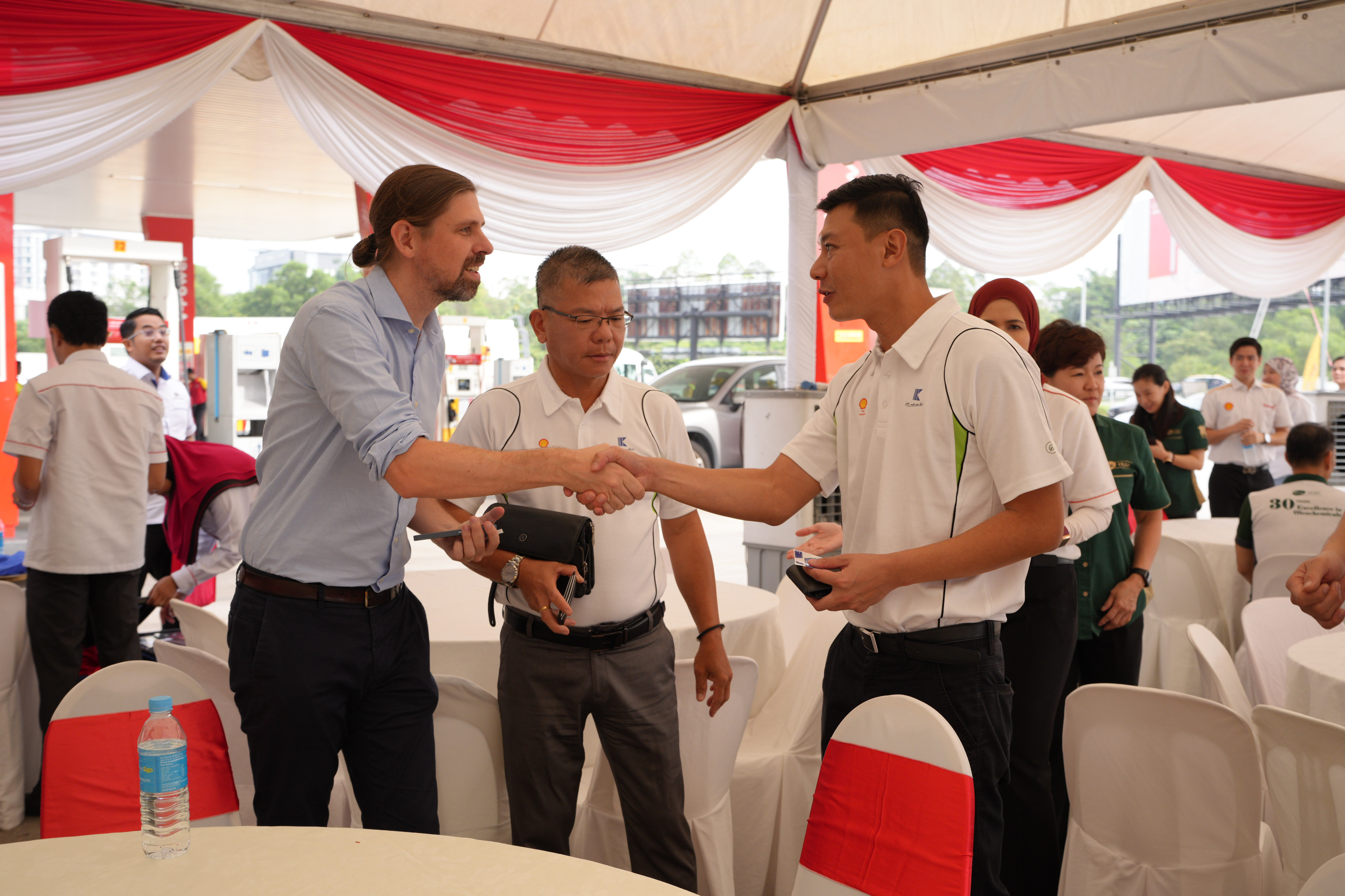 Shell KPD Scania B100 Tanker 10 Paul Tan s Automotive News