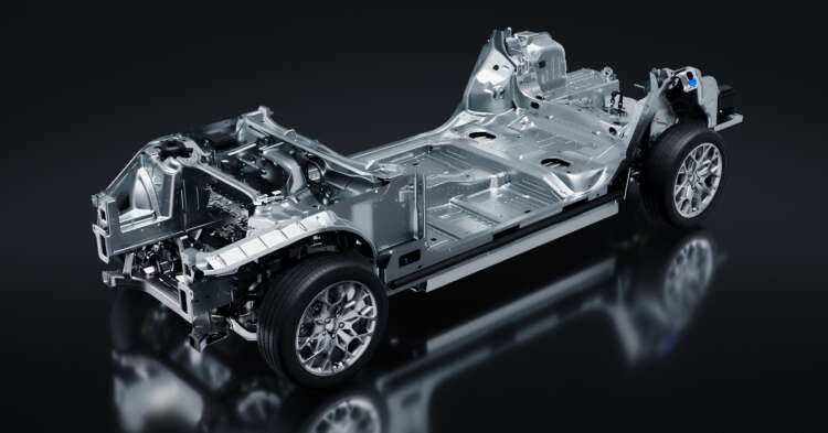 STLA Large Platform Front3-4 - Paul Tan's Automotive News