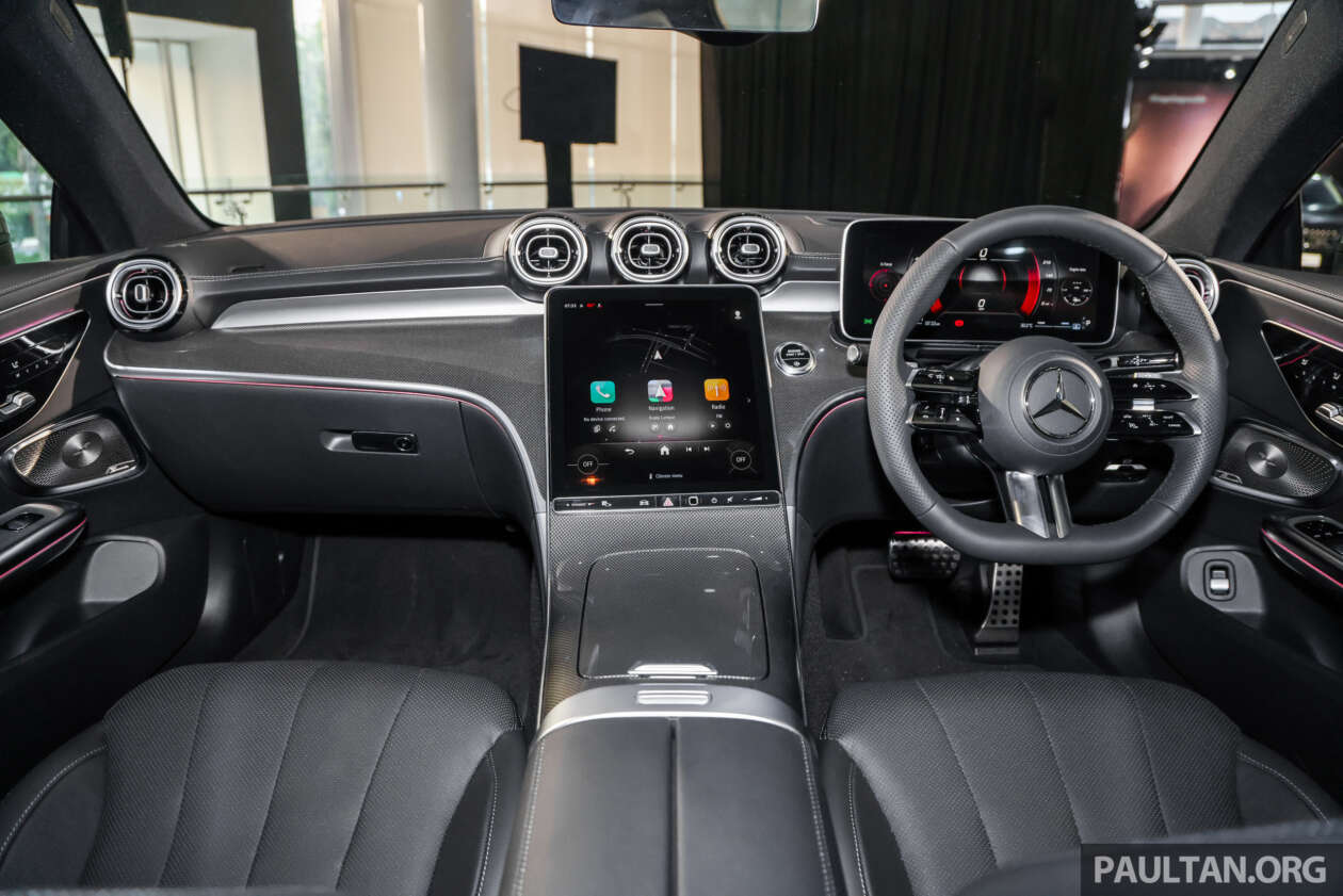 Mercedes-Benz CLE300 Coupe 4Matic 2024 di Malaysia — enjin 2.0T mild ...